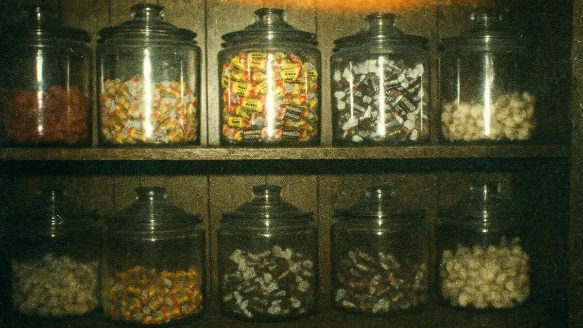 16 Things Every Corner Store Sold That You Can't Find Anywhere Now