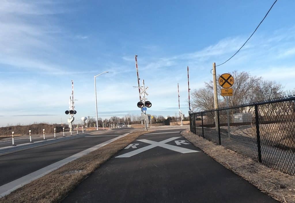 Road work in Schaumburg: Eliminating bike lanes in favor of off-road ...