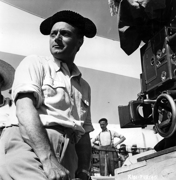 Jack Cardiff preparing to shoot a bullfight – aenigma