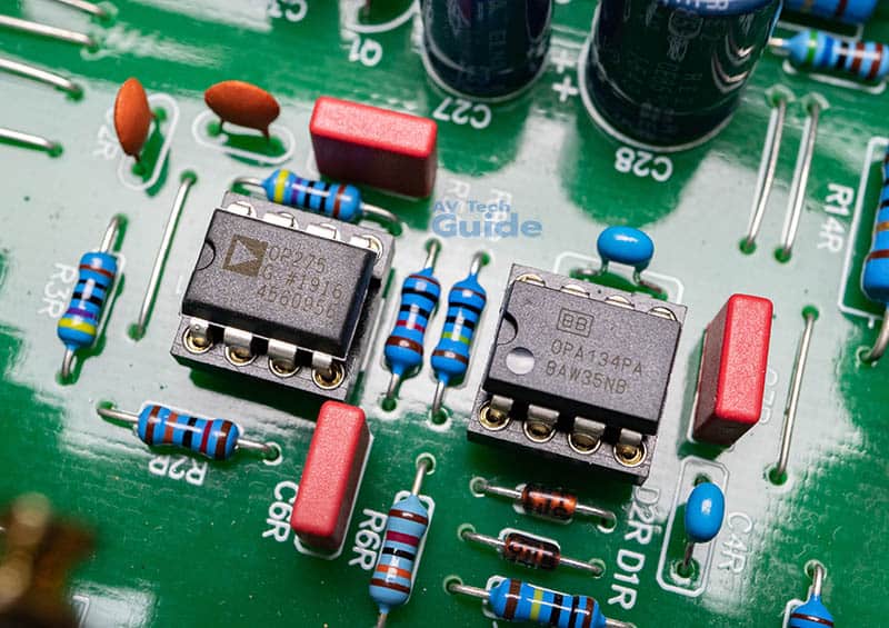 รีวิว Clef Audio : 1250 “เครื่องเสียงฉบับมินิไซส์ที่ขายความเป็นดนตรี”