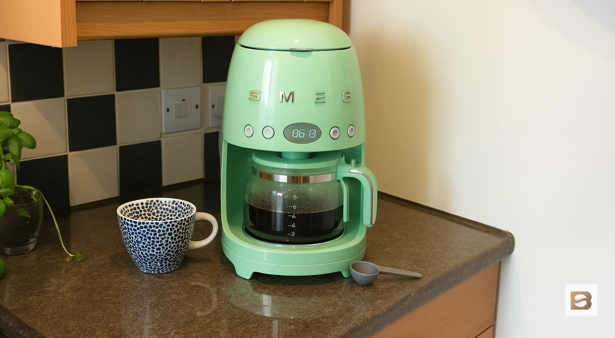 Best Retro Coffee Makers of 2026: Vintage Style With Modern Brewing ...