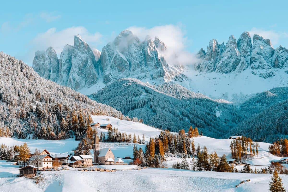 Why Honeymoon in Cold Places? (Best Winter Honeymoon Ideas)