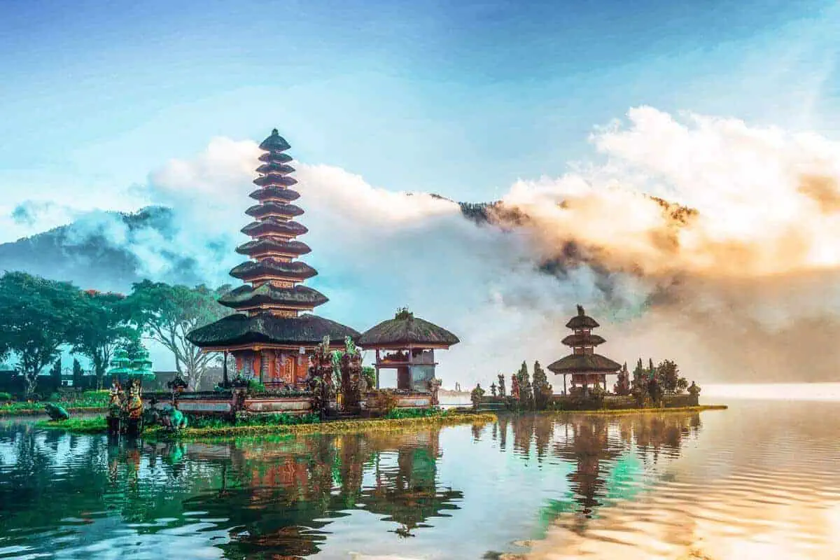 Is Bali Worth Visiting in 2026? A Luxury Honeymoon Guide