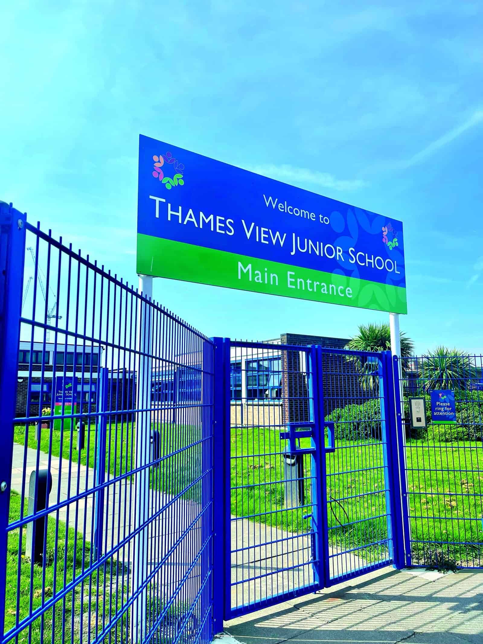 school gate signs