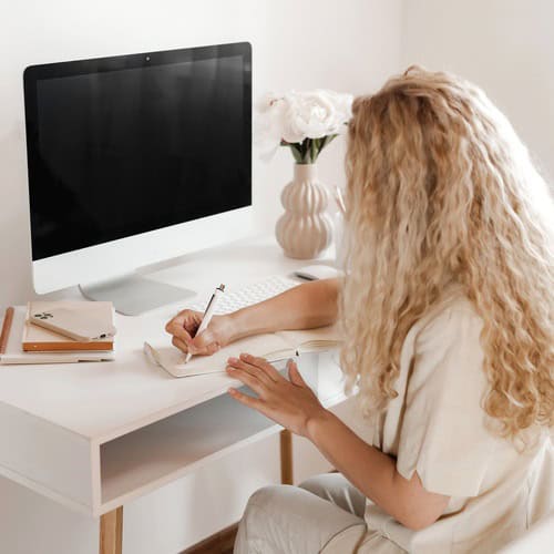 50 Insightful Journal Prompts About Work Life