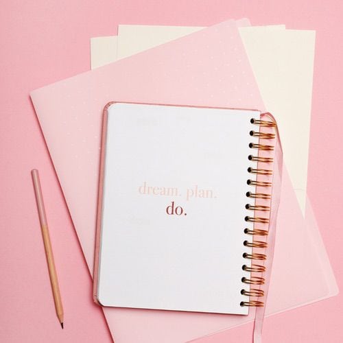 The Ultimate Guide To Guided Journaling | The Happy Journals