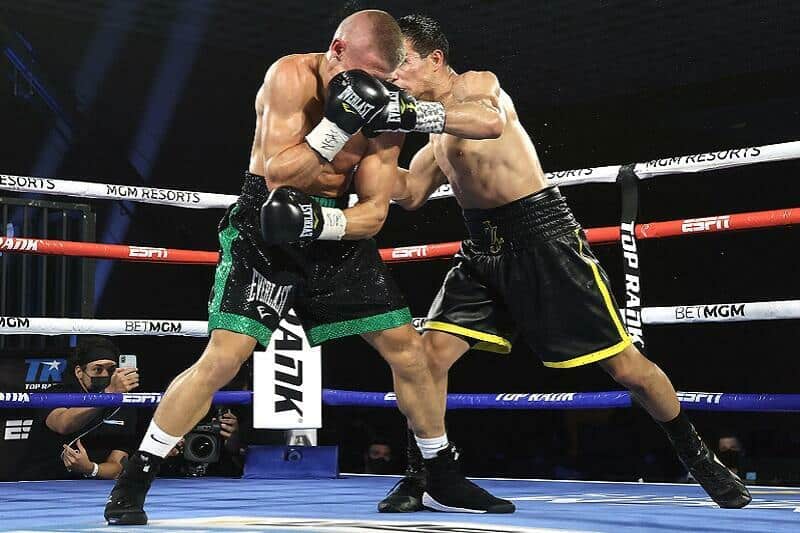 Eight knockdowns as Zepeda vs Baranchyk delivers FOTY contender - World ...