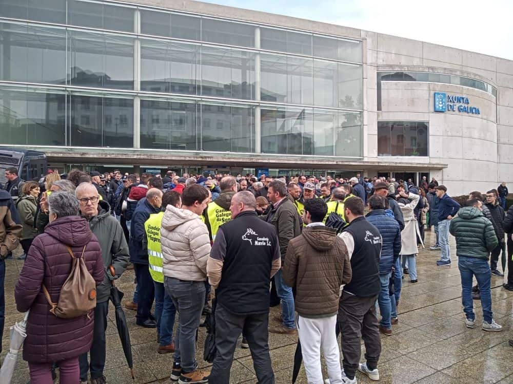 O sector primario galego clama en Lugo contra o acordo UE-Mercosur ...