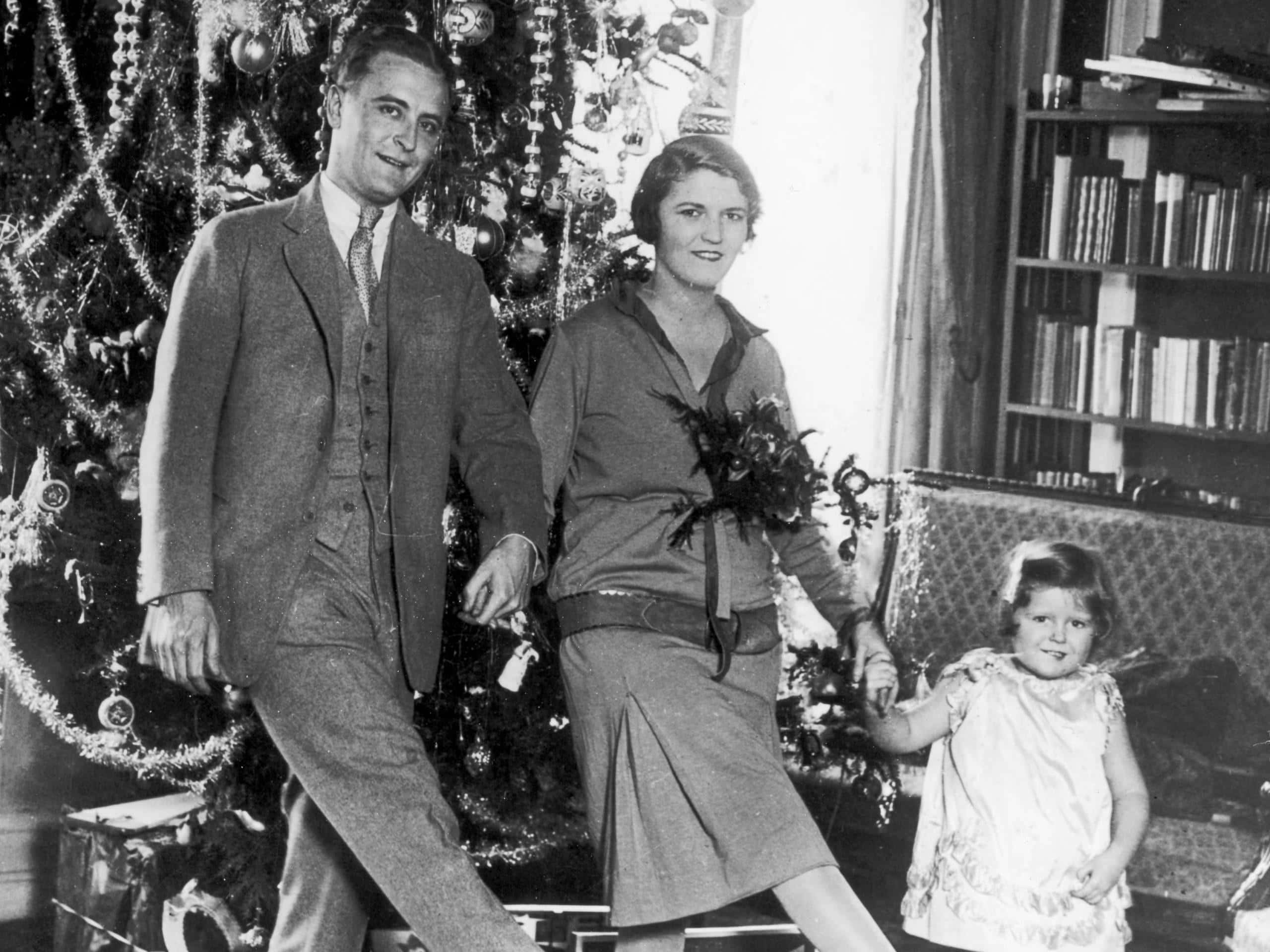 10 Things You Might Not Know About F. Scott Fitzgerald - Casa Carlini