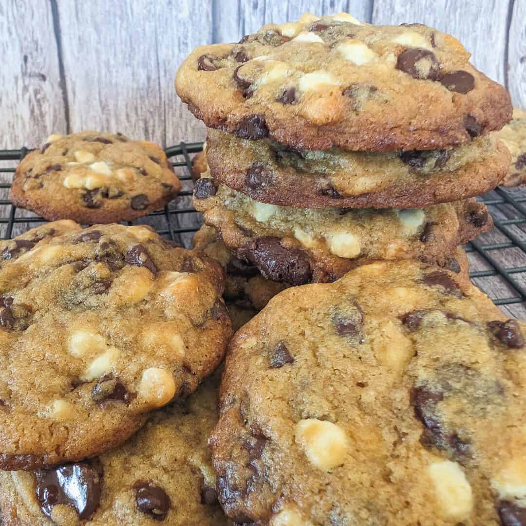 Easy Triple Chocolate Crispy Cookies With Dark Chocolate - A Cents For ...
