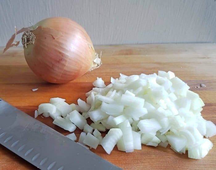 How To Dice An Onion - Honest And Truly!