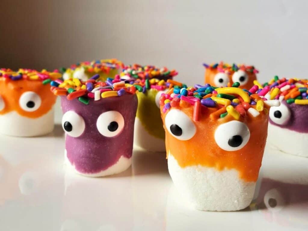 Super Simple Halloween Monster Marshmallows