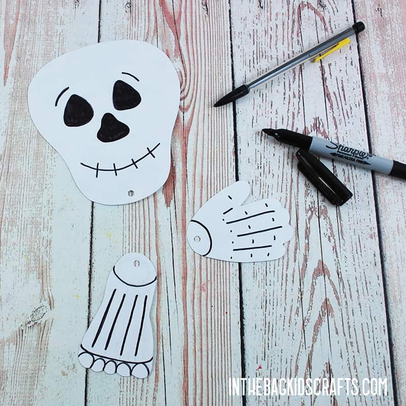 Easy Skeleton Craft {with FREE template} • In the Bag Kids' Crafts
