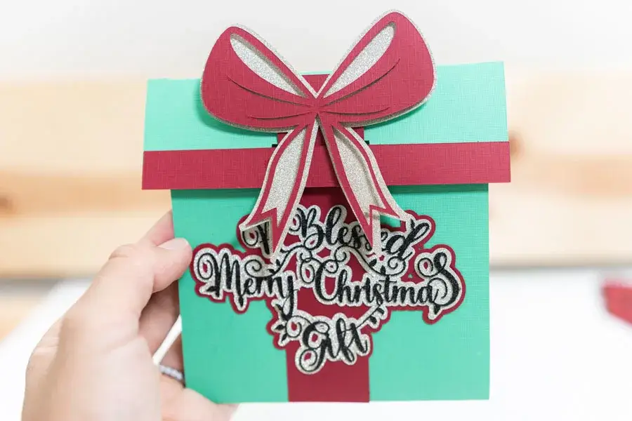 40+ Festive Cricut Christmas Crafts To Make This Holiday Season