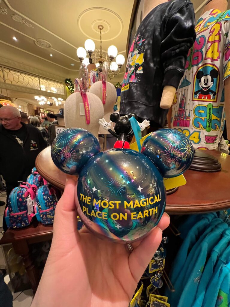 New 2024 Disney World Collection To Welcome The New Year!