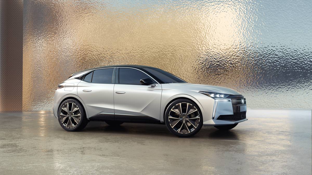 La nuova DS N°4 a partire da 38.500 euro - Quotidiano Motori