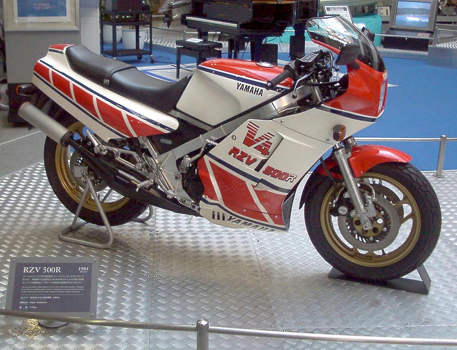 Yamaha RD 500 LC: prezzi e quotazioni, le caratteristiche tecniche.