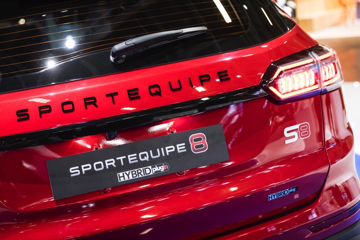 Arriva Sport Equipe S8 il plug-in ibrido a GPL di DR Automobiles ...